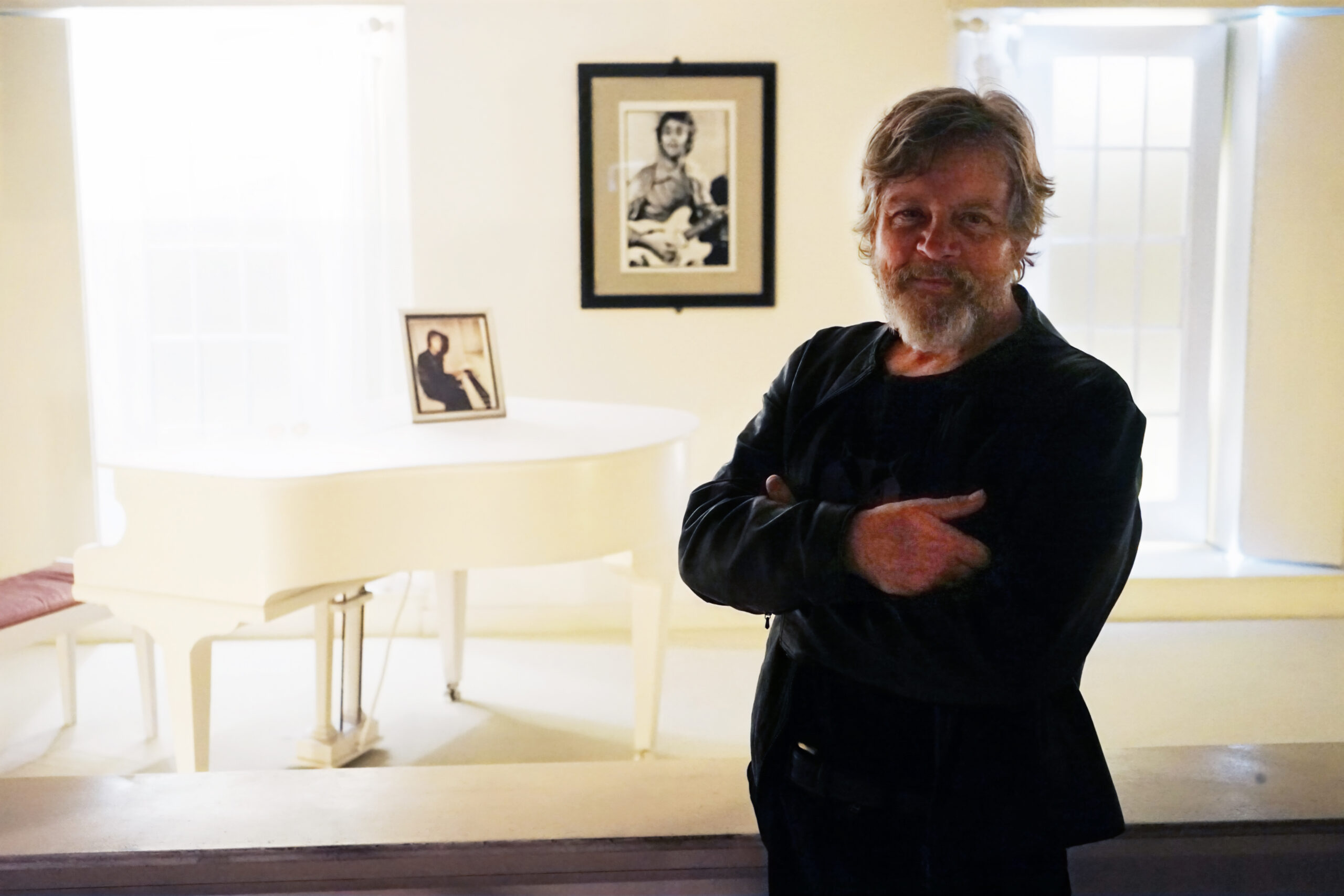Legendary Star Wars Actor Mark Hamill Visits The Beatles Story Mark ...