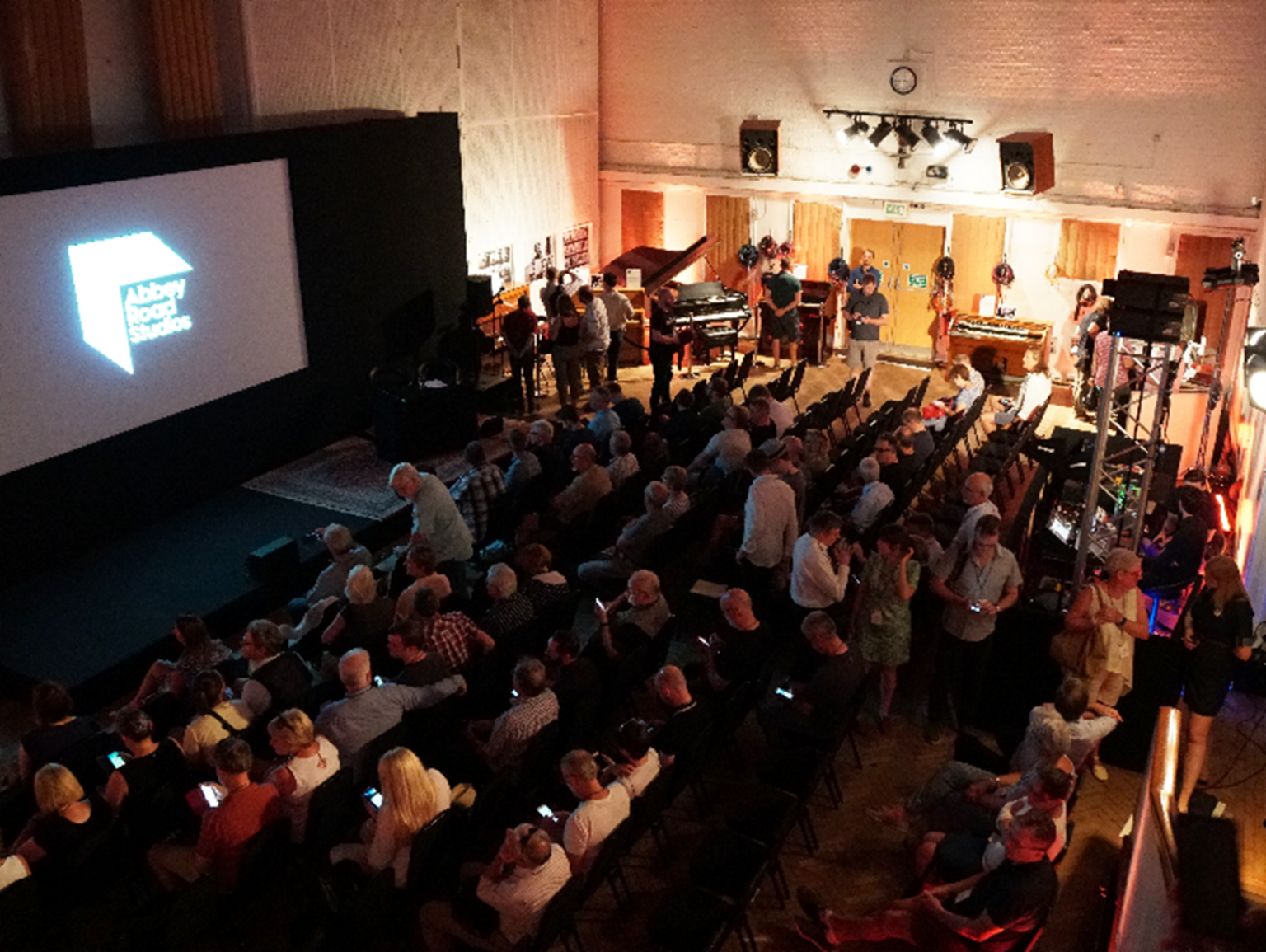 Abbey Road: The Studios That Became A Legend - The Beatles Story Museum ...